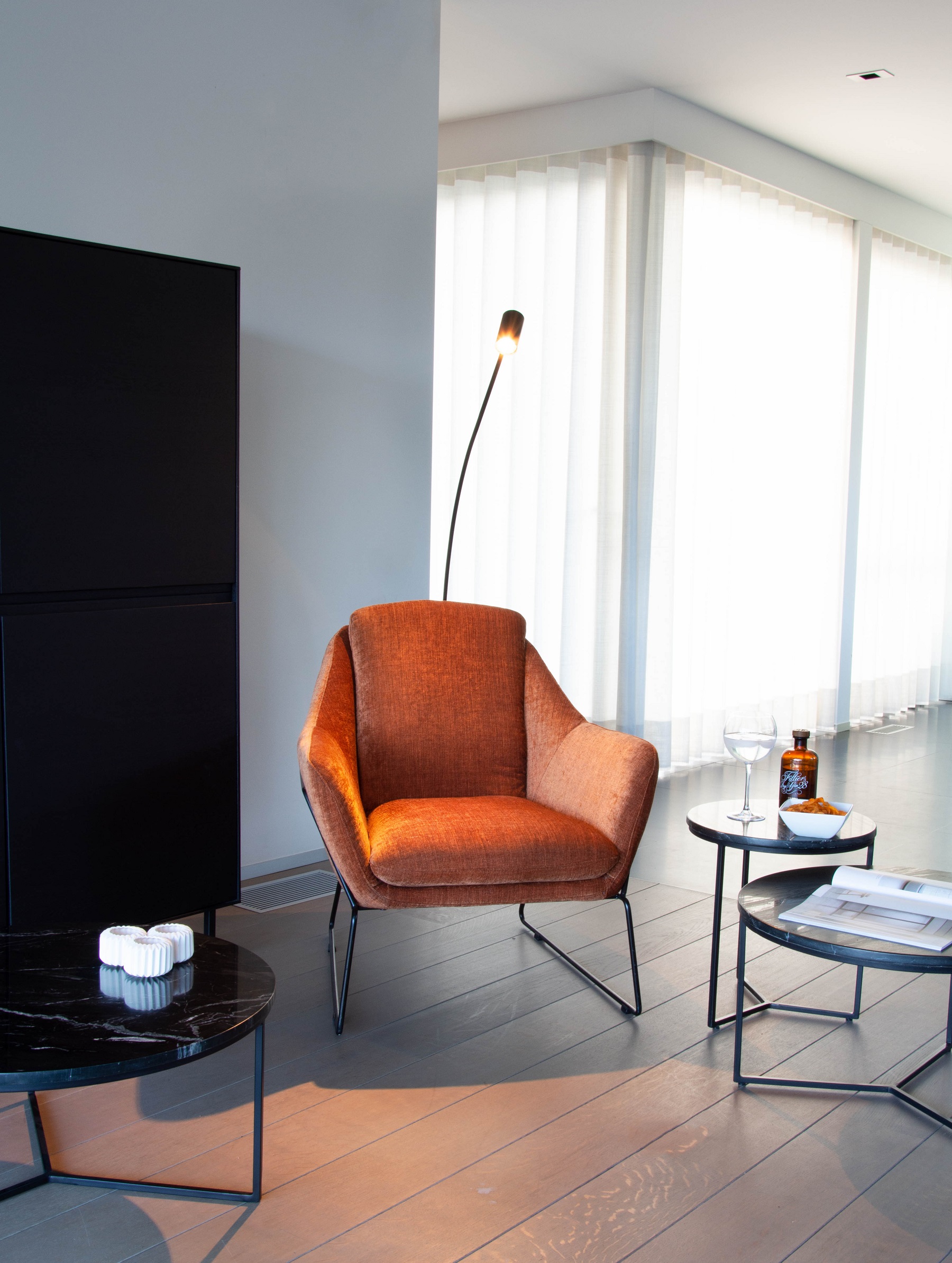 Chaises | Castle Line